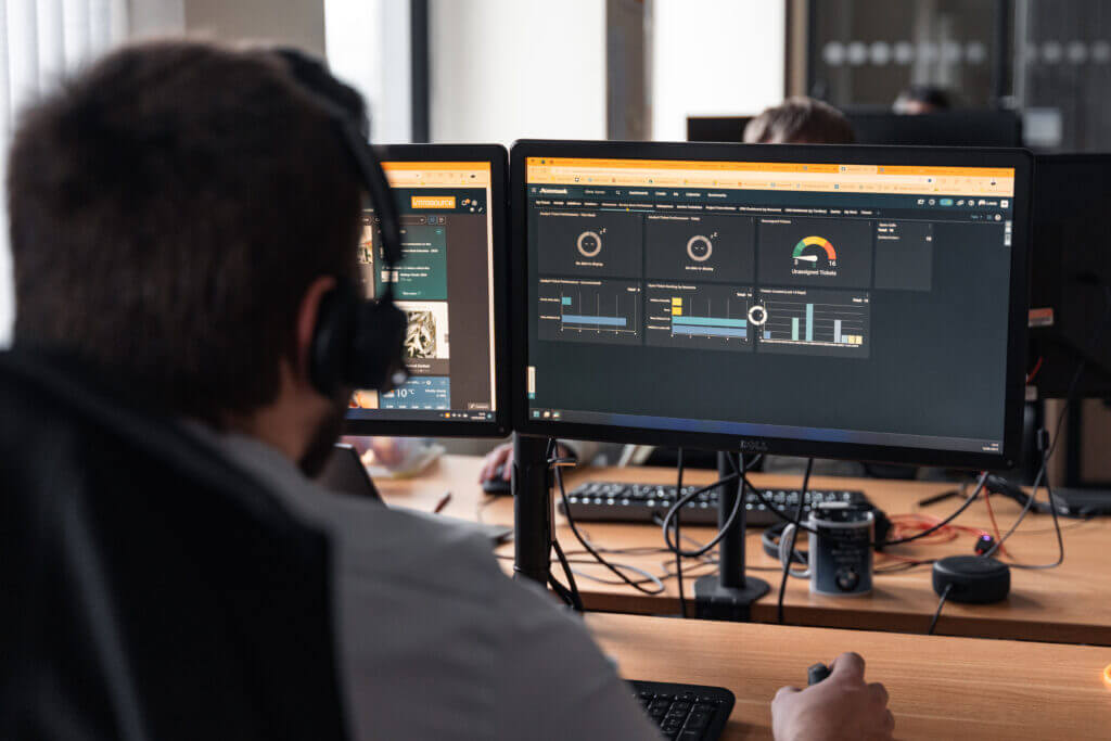 Do You Really Need 24/7 IT Support? | Intrasource